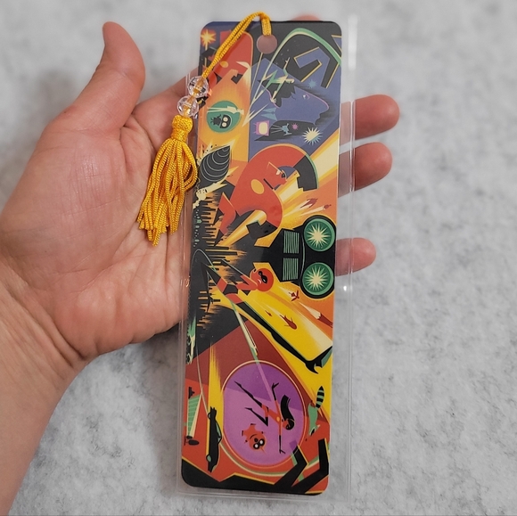 Disney | Other | Incredibles 2 Disneypixar Bookmark Limited Edition ...